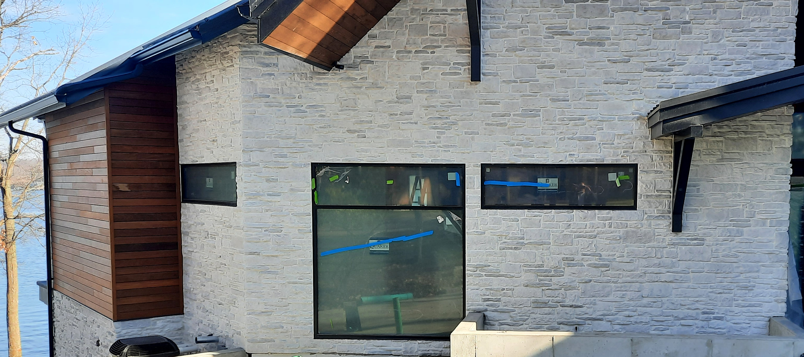 Centurion Ledgestone-Rubble Blend in Hermitage – Southeast Cultured ...